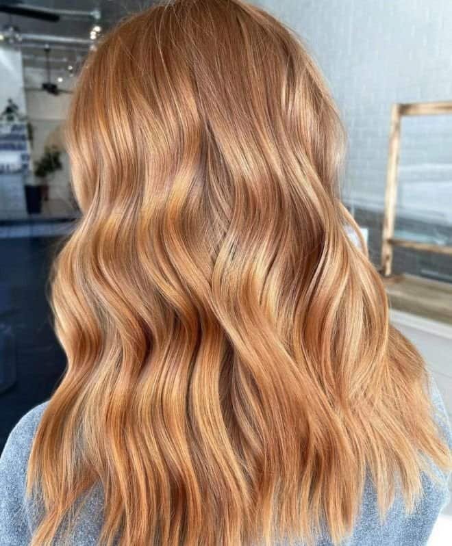 Rubio cobrizo: 5 propuestas para iluminar tu pelo en otoño